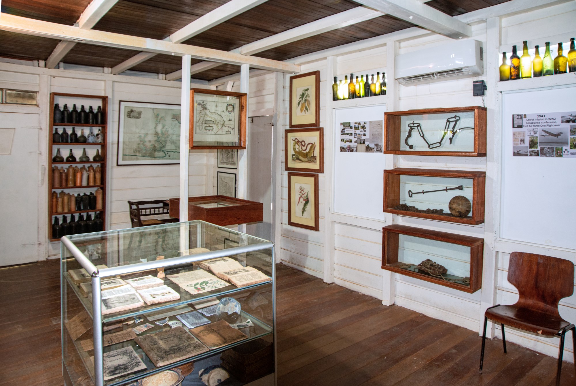 Slavernij Suriname - Museum Bakkie